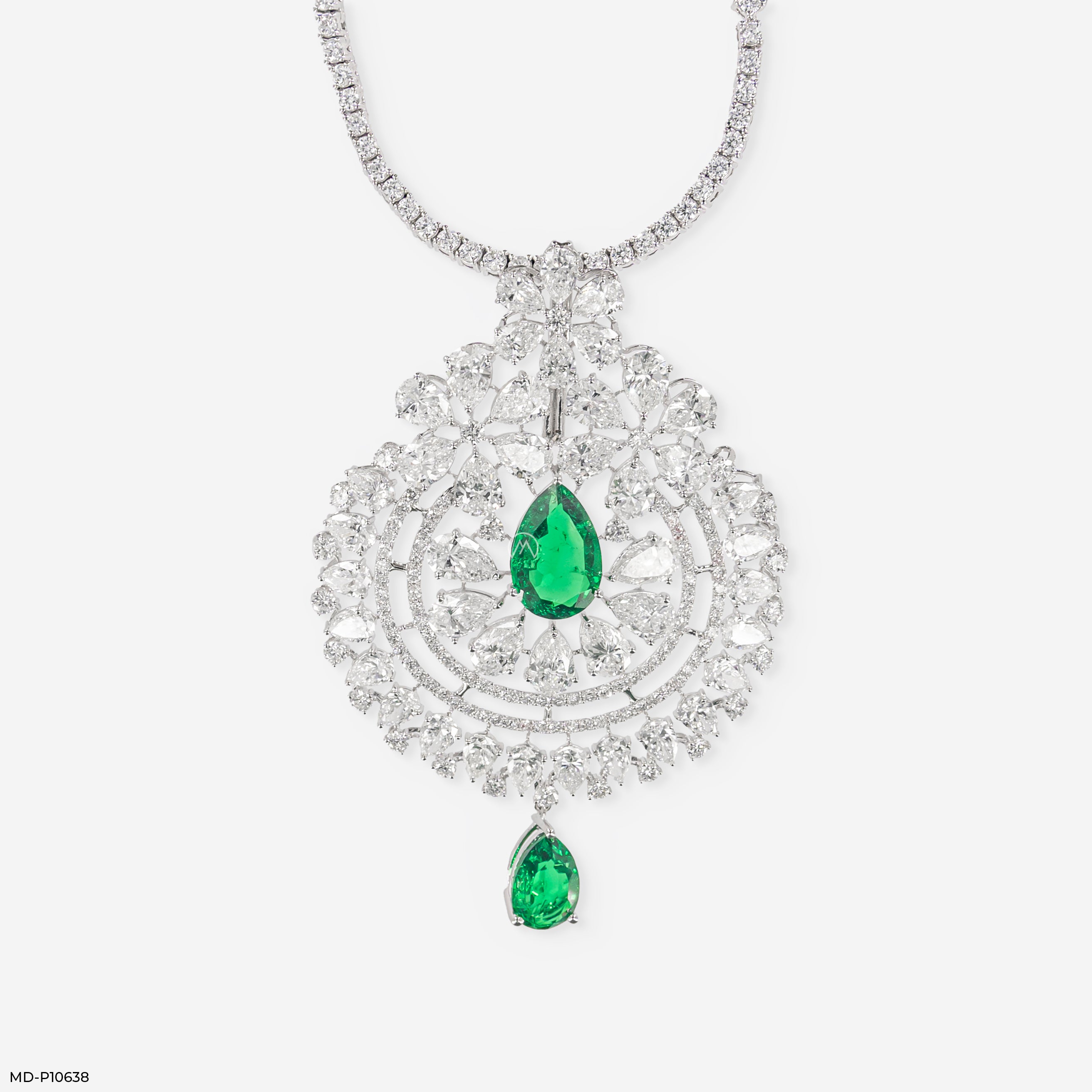 Emerald Cascade Diamond Pendant 14K White Gold – Maiora Diamonds